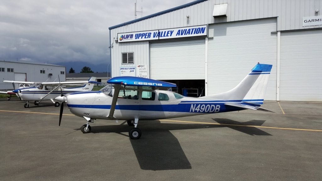 Cessna 206 Paint and Restoration – Upper Valley Aviation