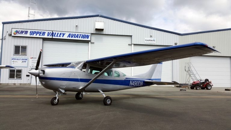 Cessna 206 Paint and Restoration – Upper Valley Aviation