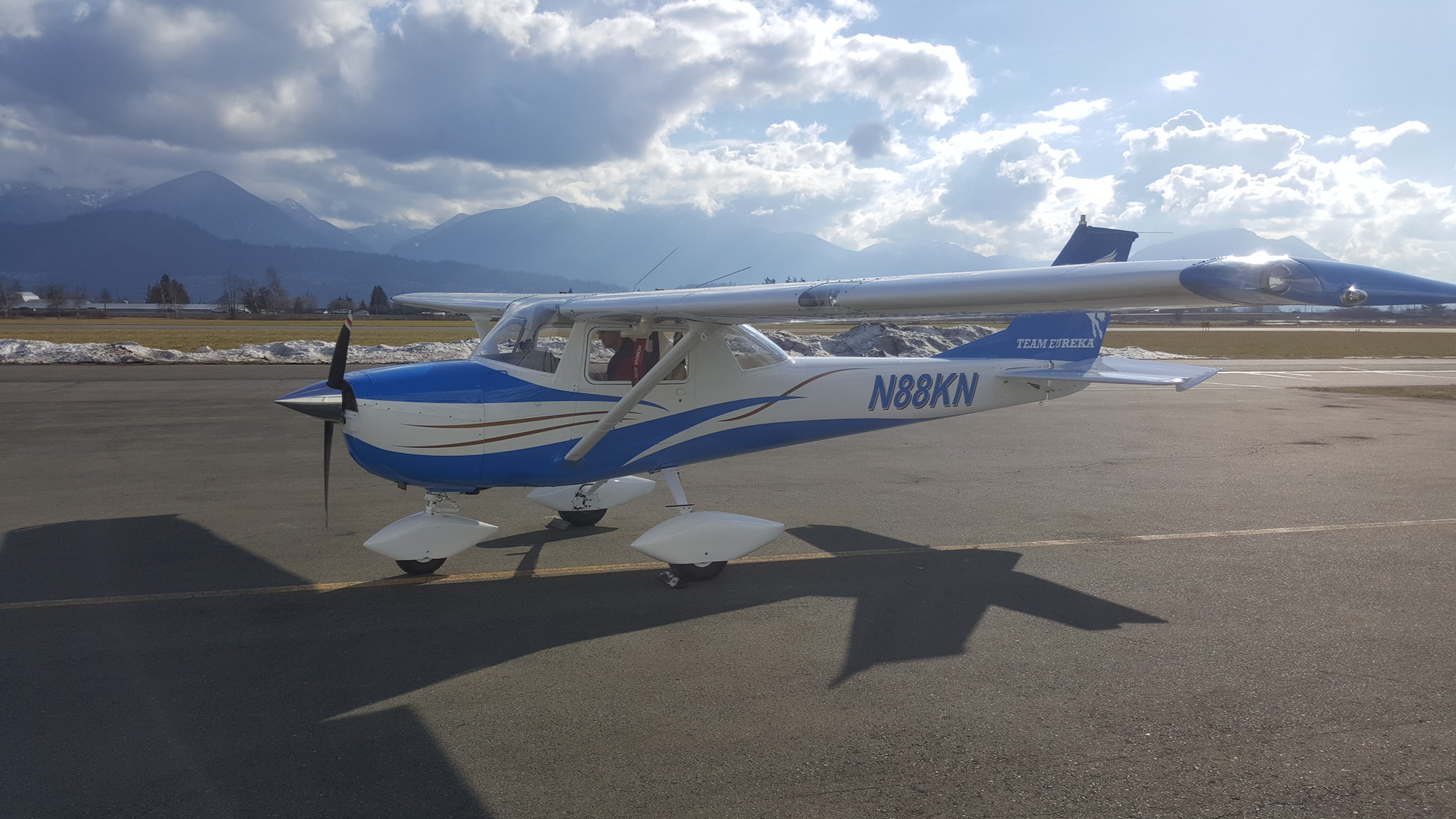 Cessna 150 Paint Interior Refurb – Upper Valley Aviation