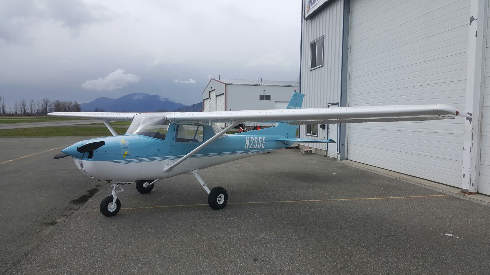 Cessna 150 Paint Interior Repairs – Upper Valley Aviation