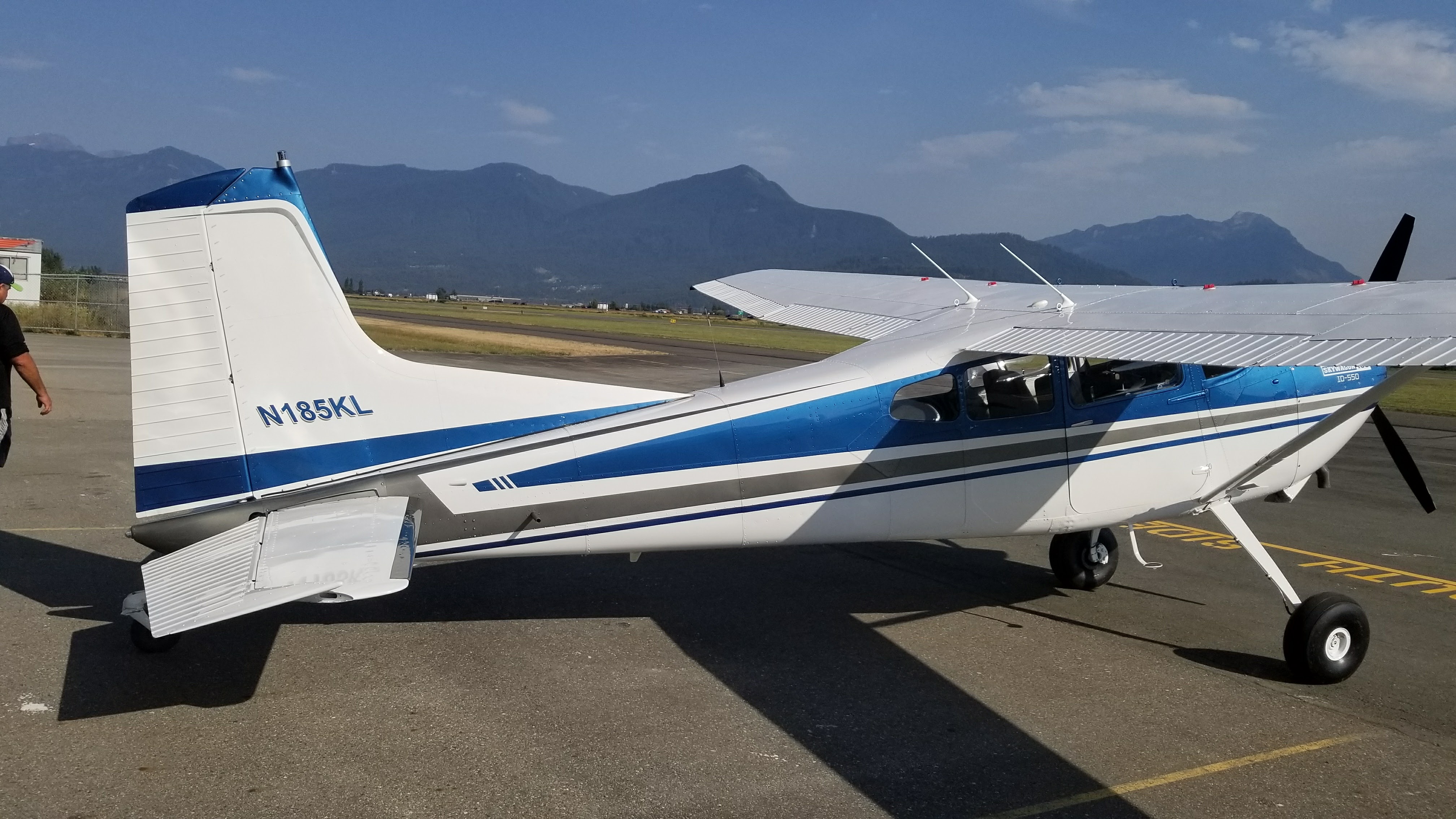 Cessna 185 Paint Windows (9) – Upper Valley Aviation